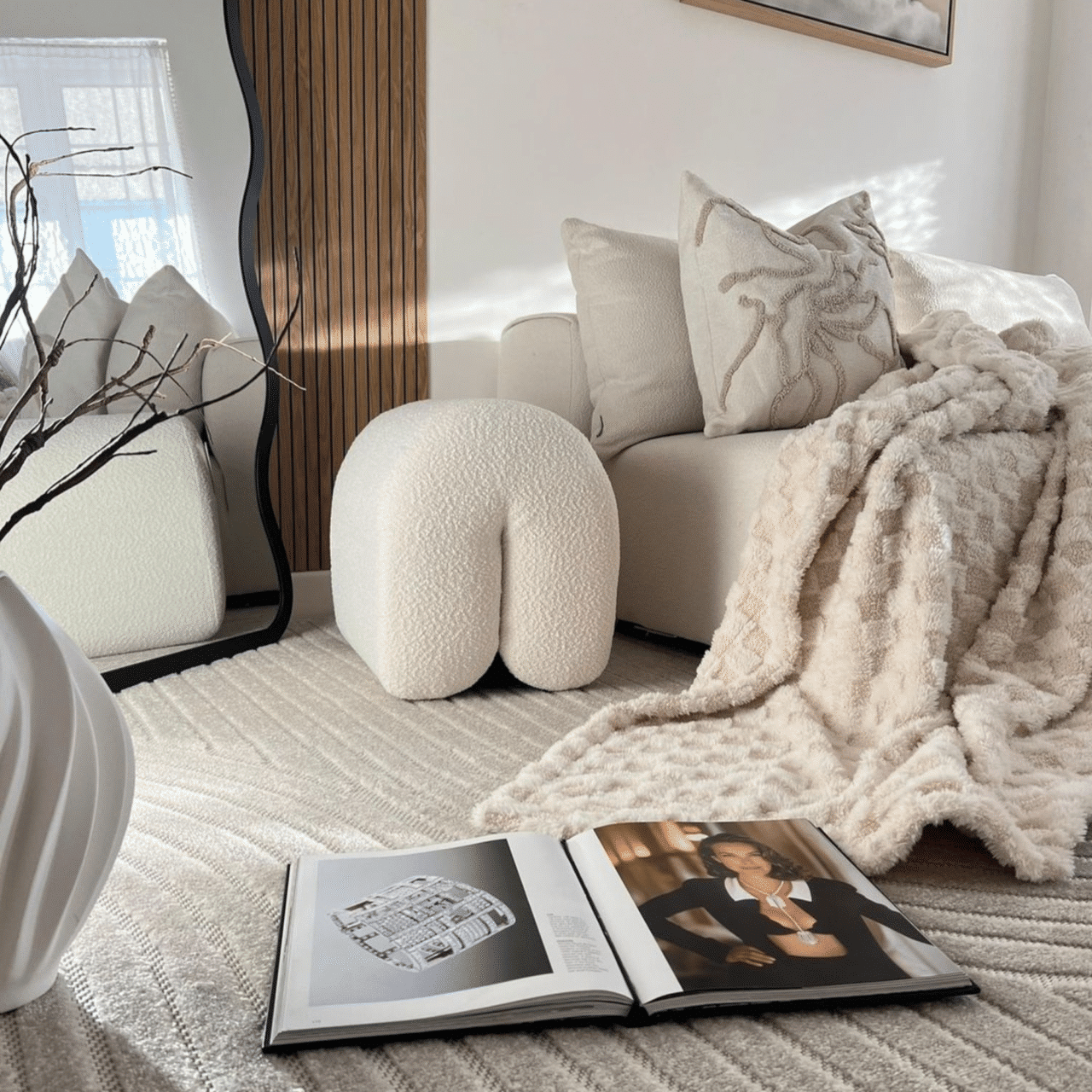 Dressing Tables With Mirror Lights Sets | CARME HOME